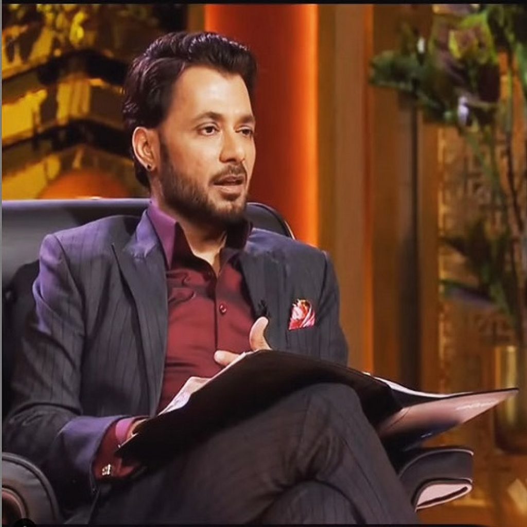 Anupam Mittal Biography – Age, Height, Weight, Wife, Income & More ...